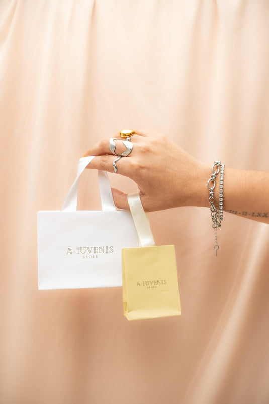 A-iuvenis Store joyería